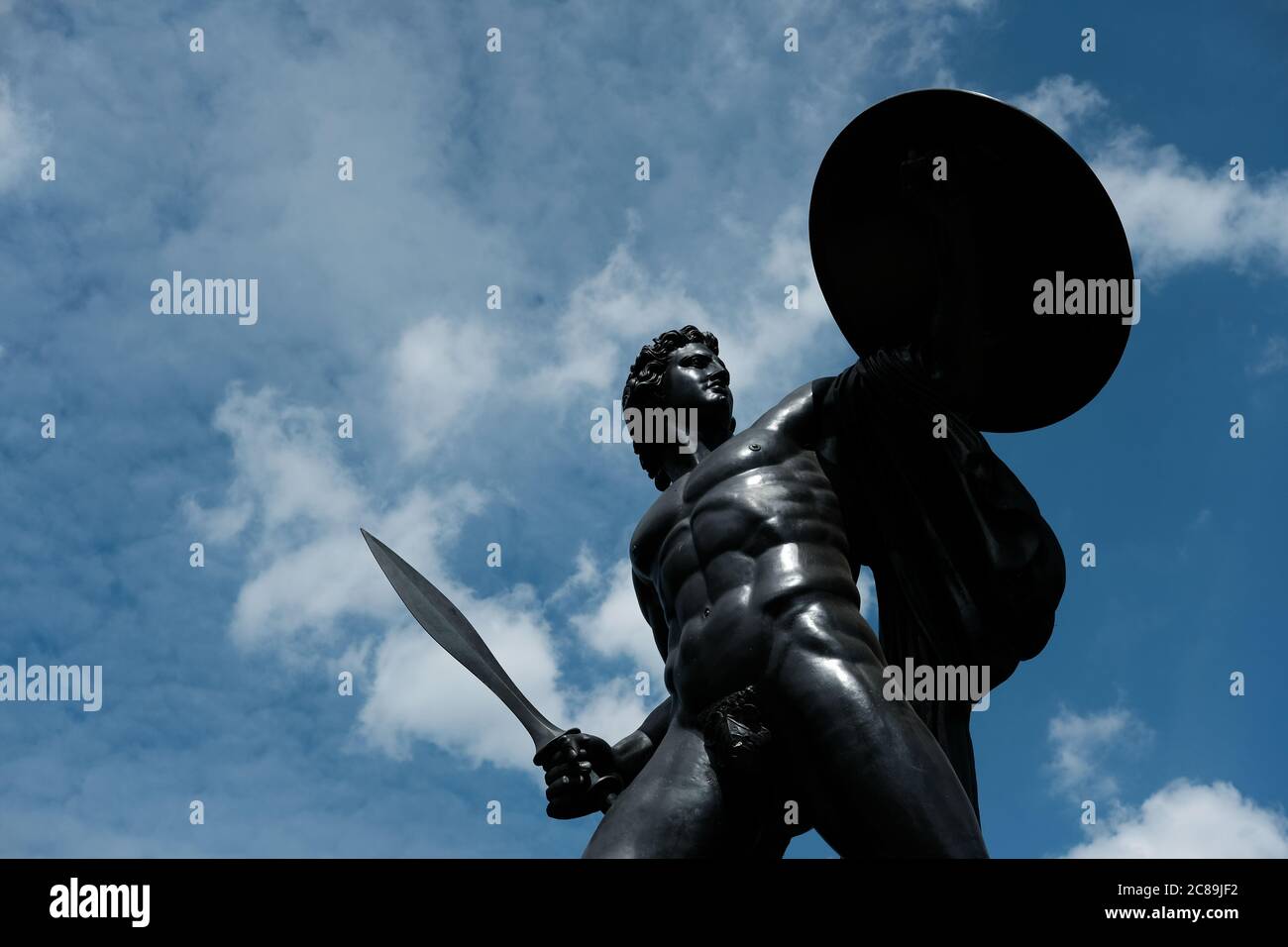 Statue achilles wellington hyde memorial park hi-res stock photography ...