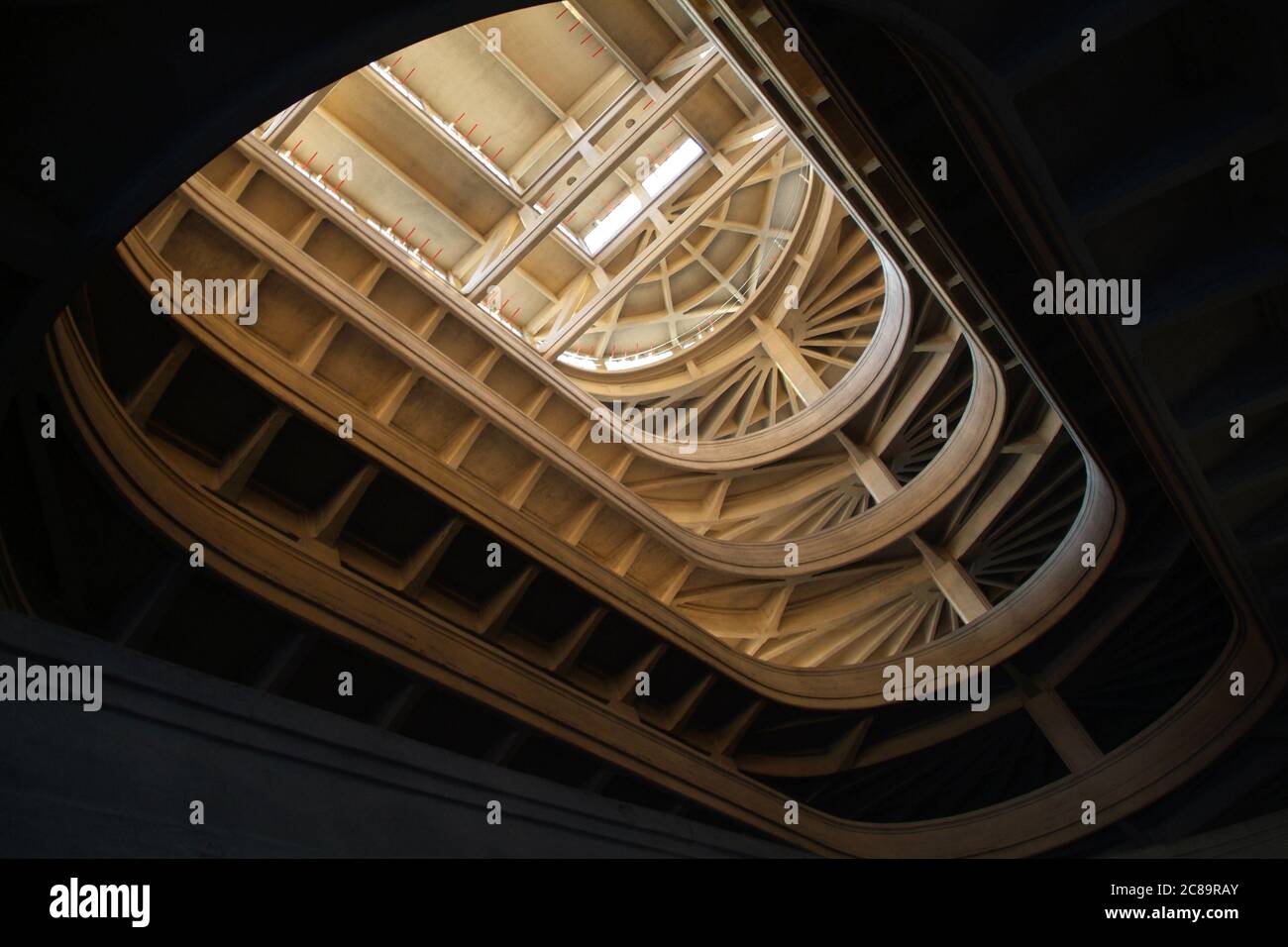 Spiral concrete ramp hi-res stock photography and images - Alamy