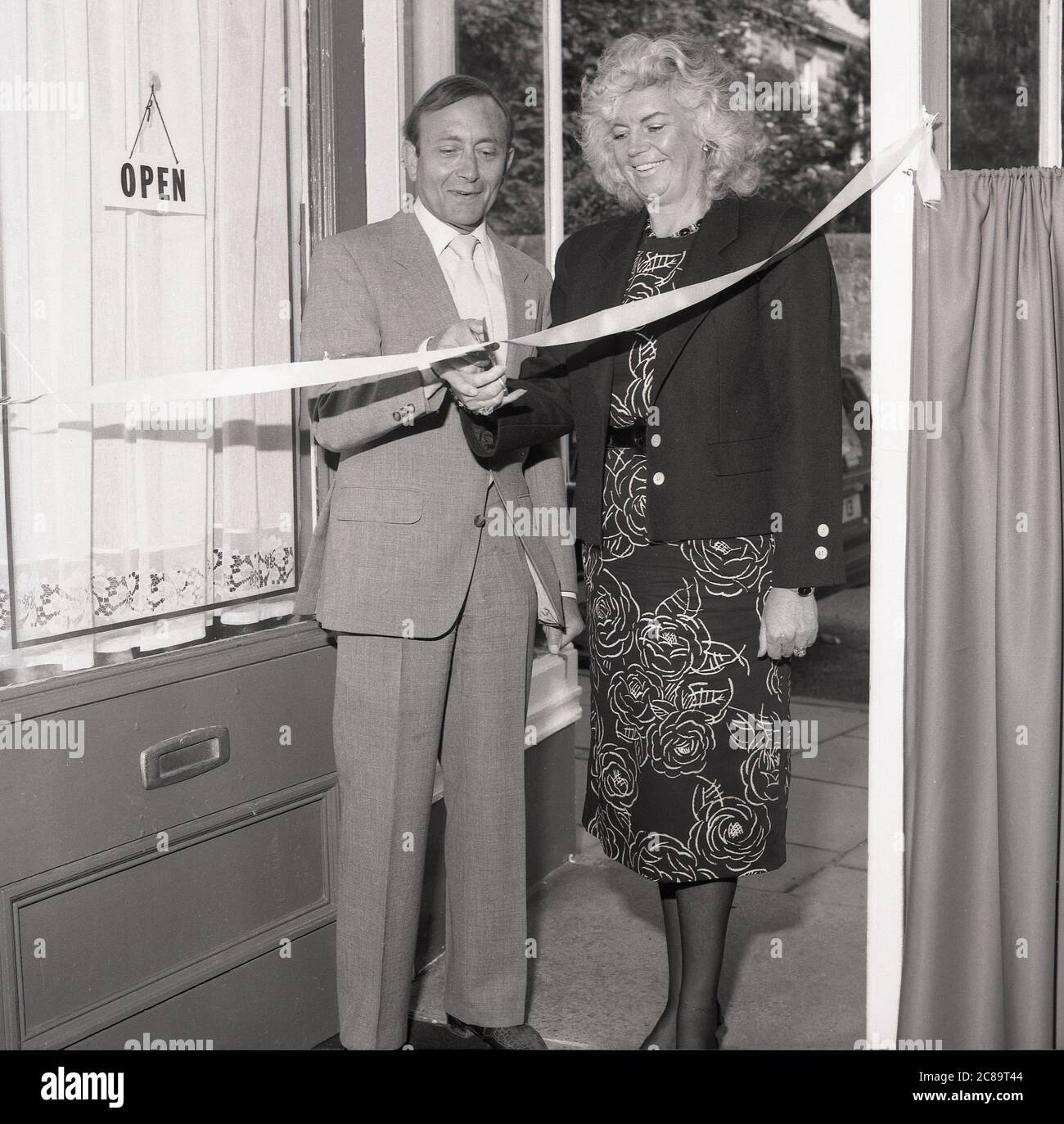 1970s business woman man hi-res stock photography and images - Alamy