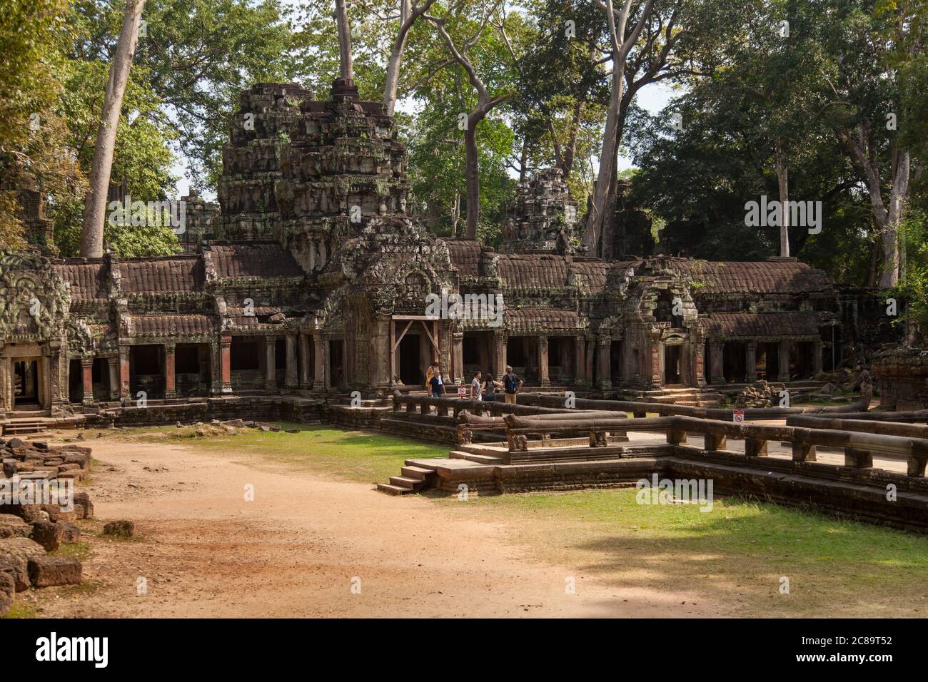 Angkor wat structures hi-res stock photography and images - Alamy