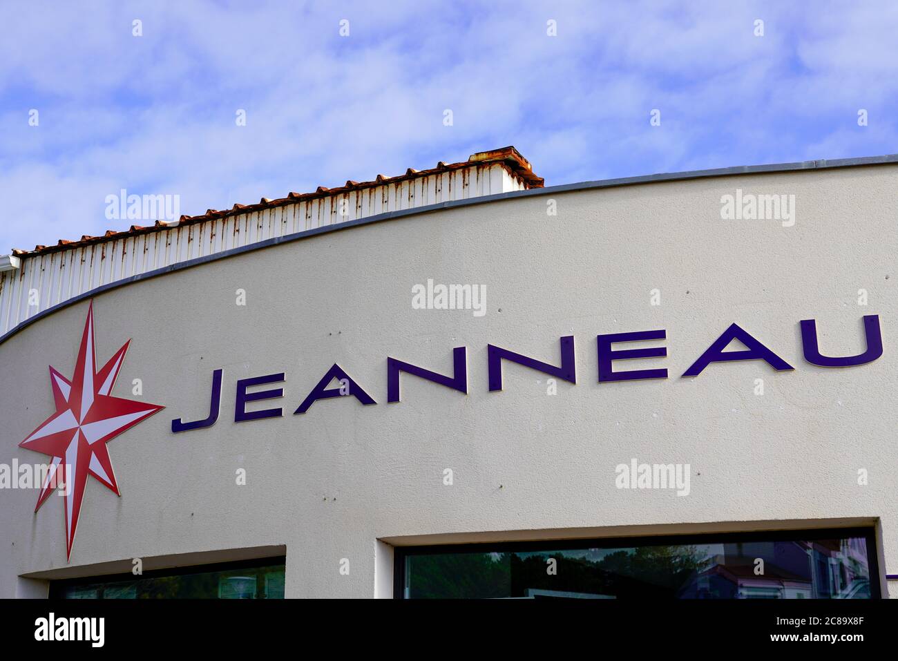 Bordeaux , Aquitaine / France - 07 17 2020 : jeanneau text sign with ...