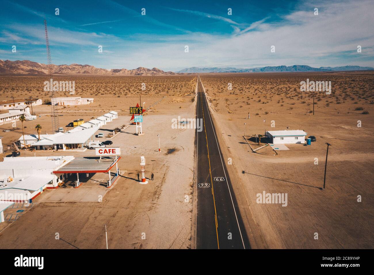 Hotel highway motel car hi-res stock photography and images - Alamy