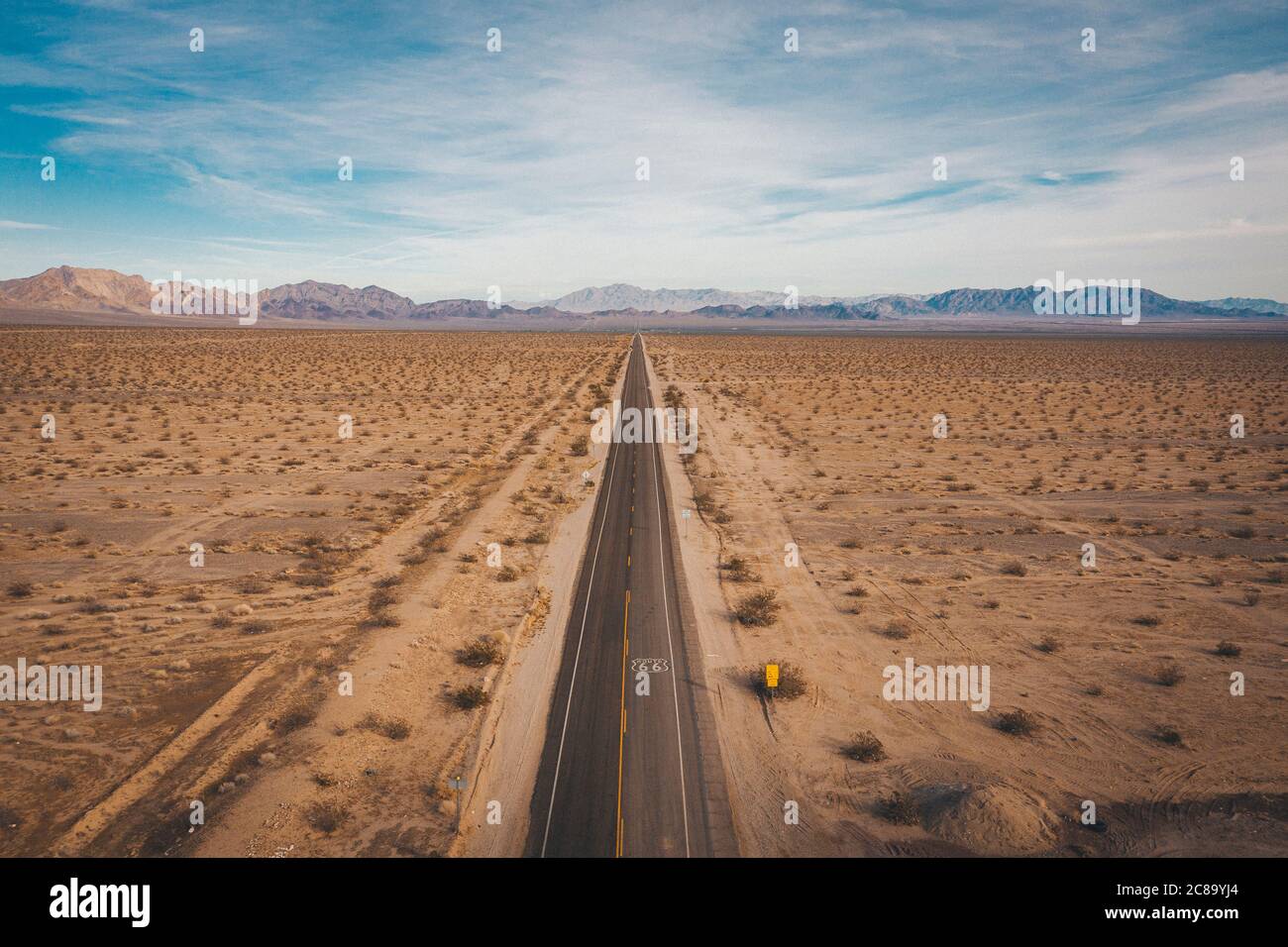 California car road freeway aerial hi-res stock photography and images ...