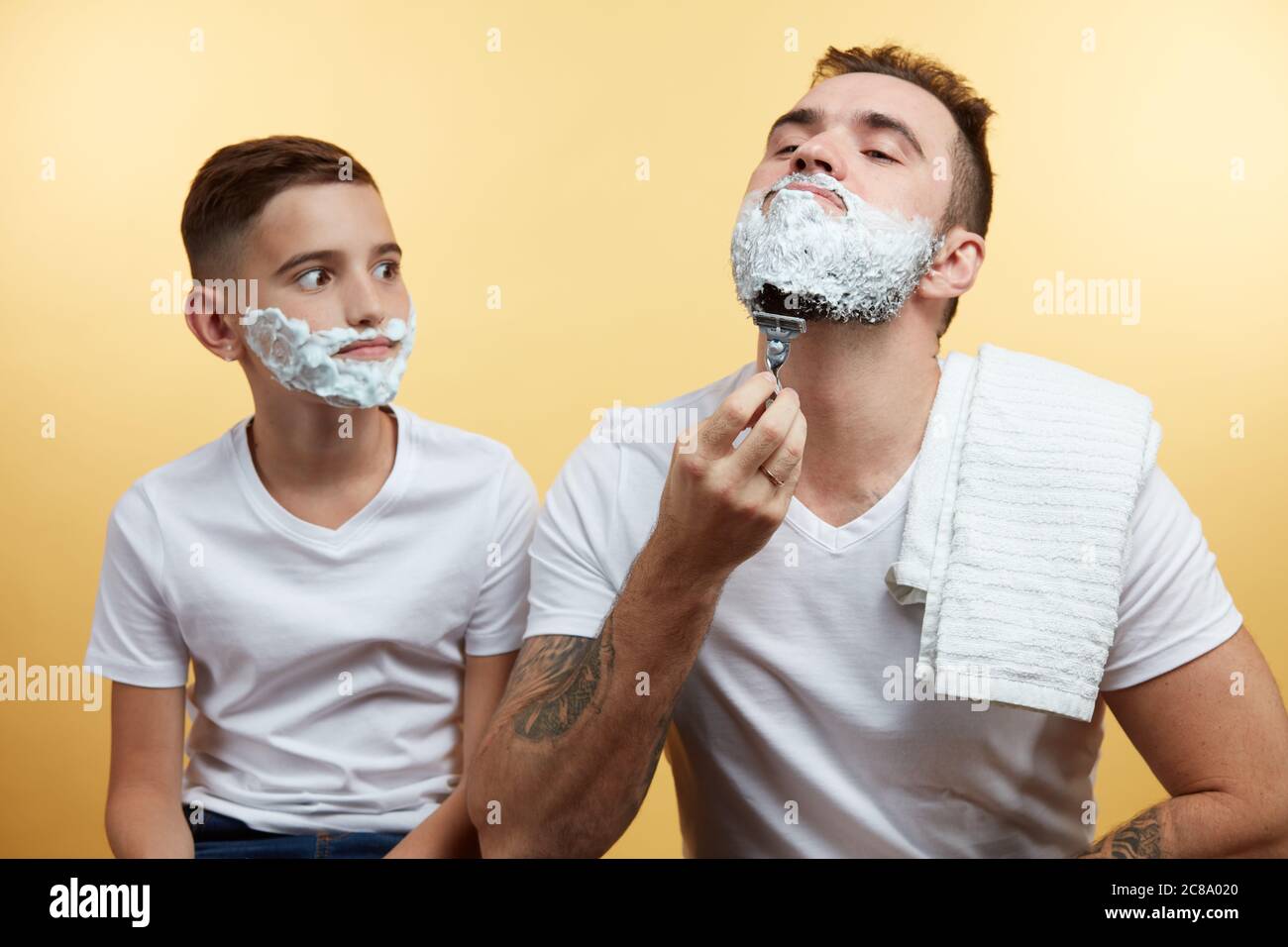 Father son shave hi-res stock photography and images - Alamy