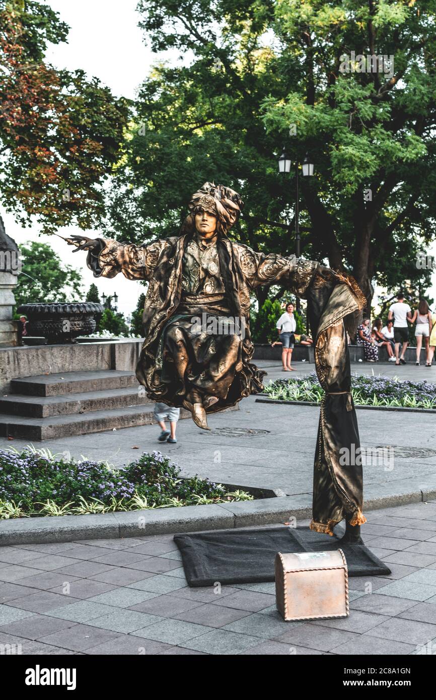 The Gold Man Living Statue High Resolution Stock Photography and Images ...