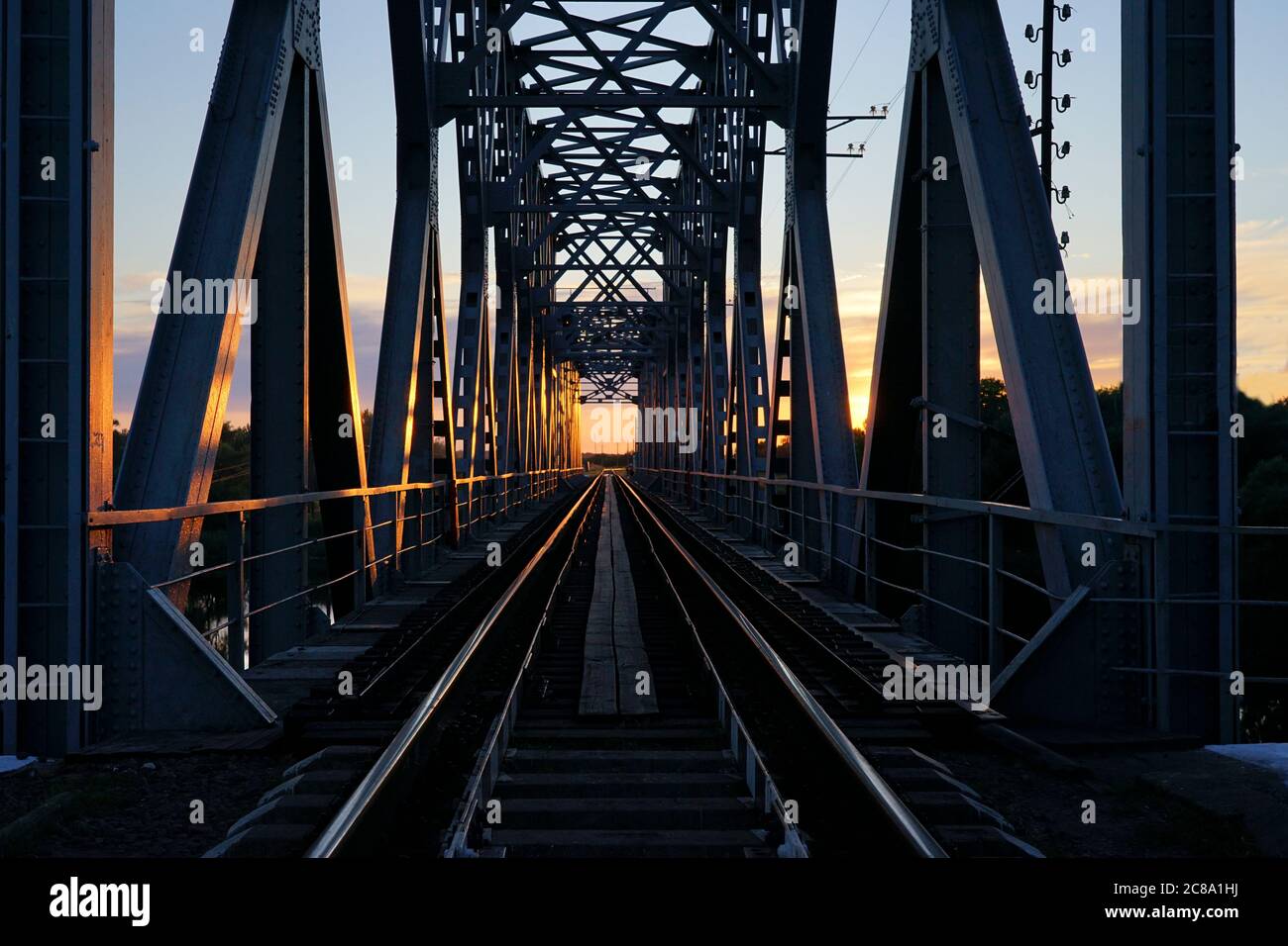 Rail line sunset hi-res stock photography and images - Alamy