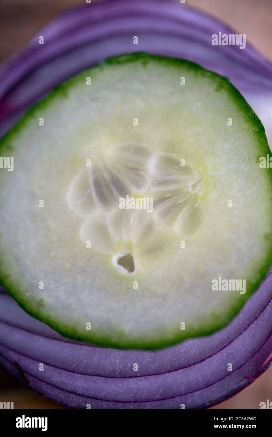 Up close cucumber slice hi-res stock photography and images - Alamy