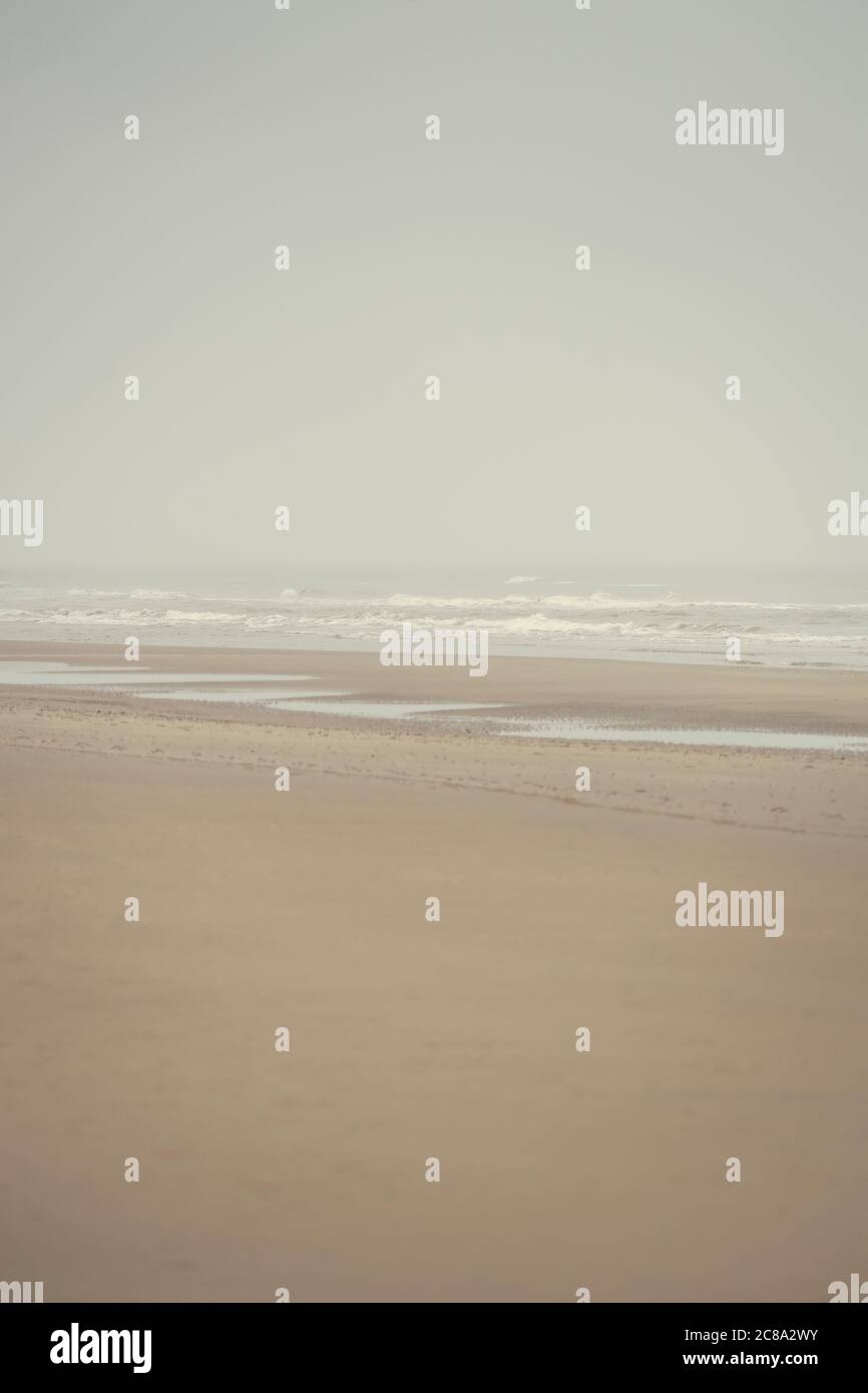 Empty sandy beach sea hi-res stock photography and images - Alamy