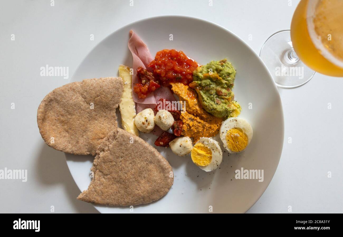 Mixed starter plate hi-res stock photography and images - Alamy