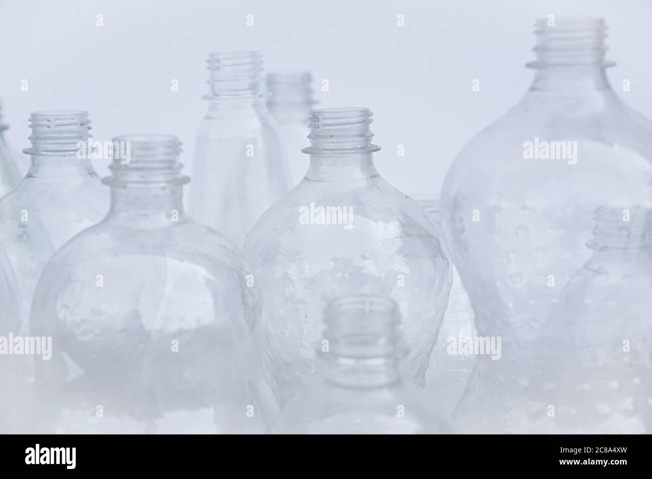 empty plastic water bottles Stock Photo - Alamy