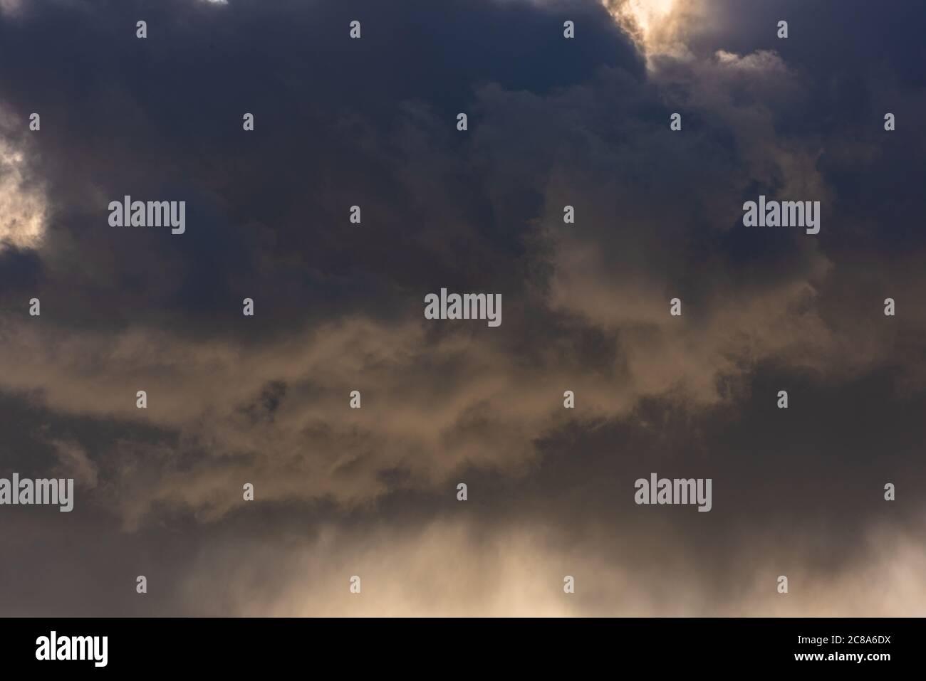 Diffused horizon hi-res stock photography and images - Alamy