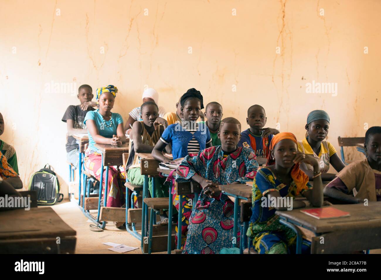 Mali village school hi-res stock photography and images - Alamy