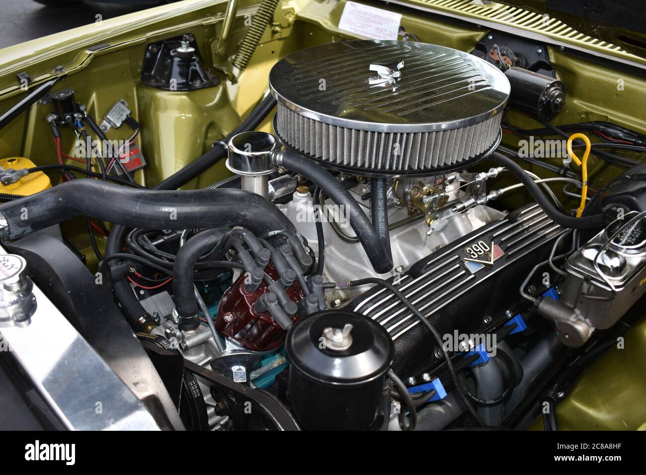 390cid hi-res stock photography and images - Alamy