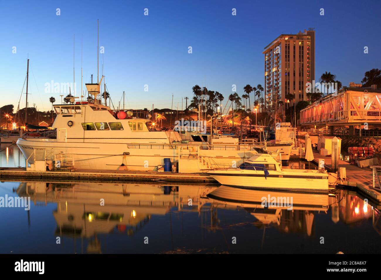 Oceanside marina hi-res stock photography and images - Alamy