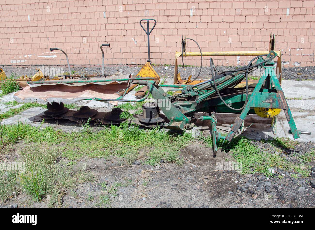 Small scythe hi-res stock photography and images - Alamy