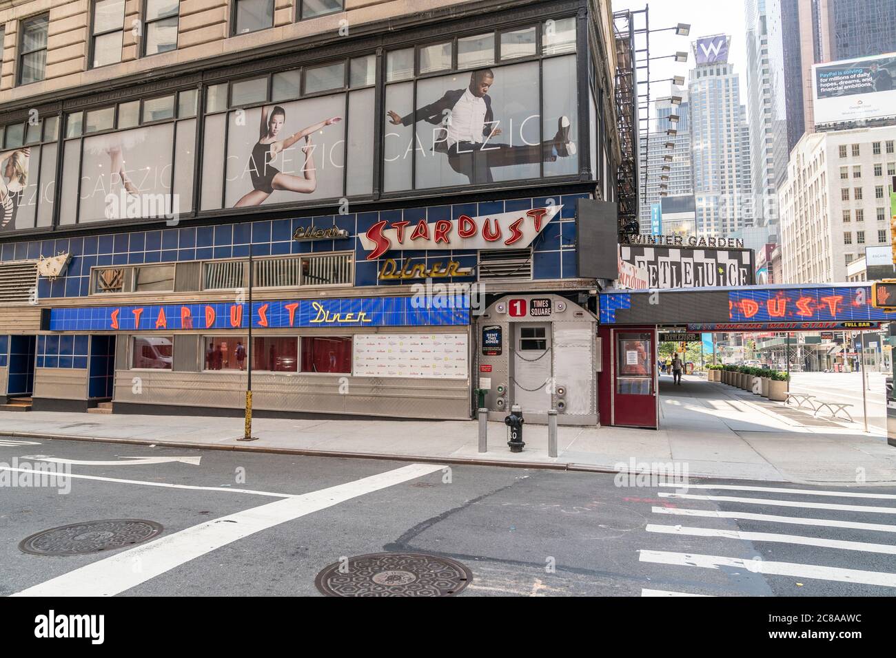 New york ellen’s stardust diner hi-res stock photography and images - Alamy