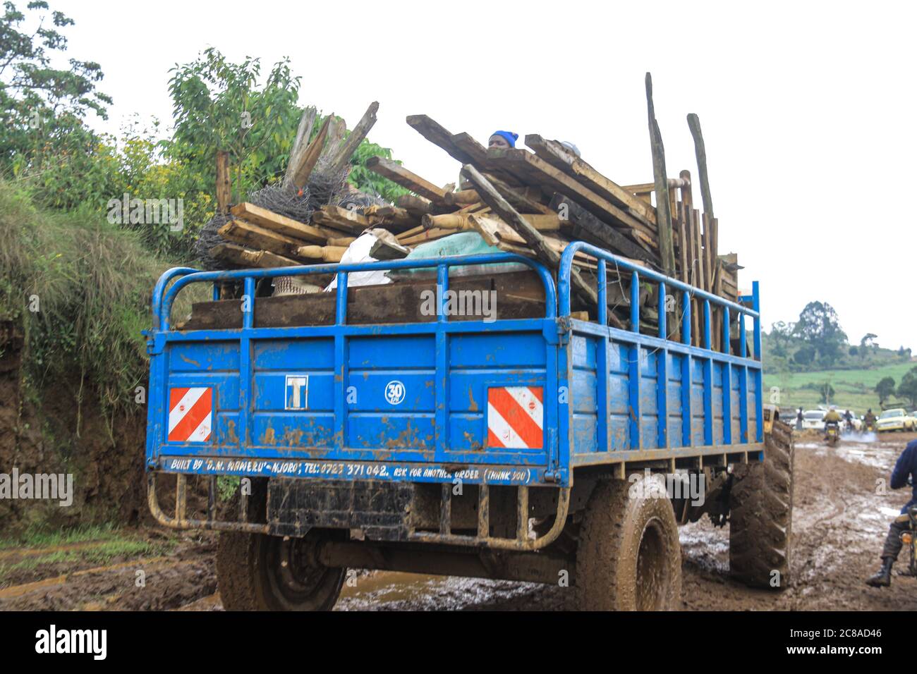 Right of way tractor hi-res stock photography and images - Alamy