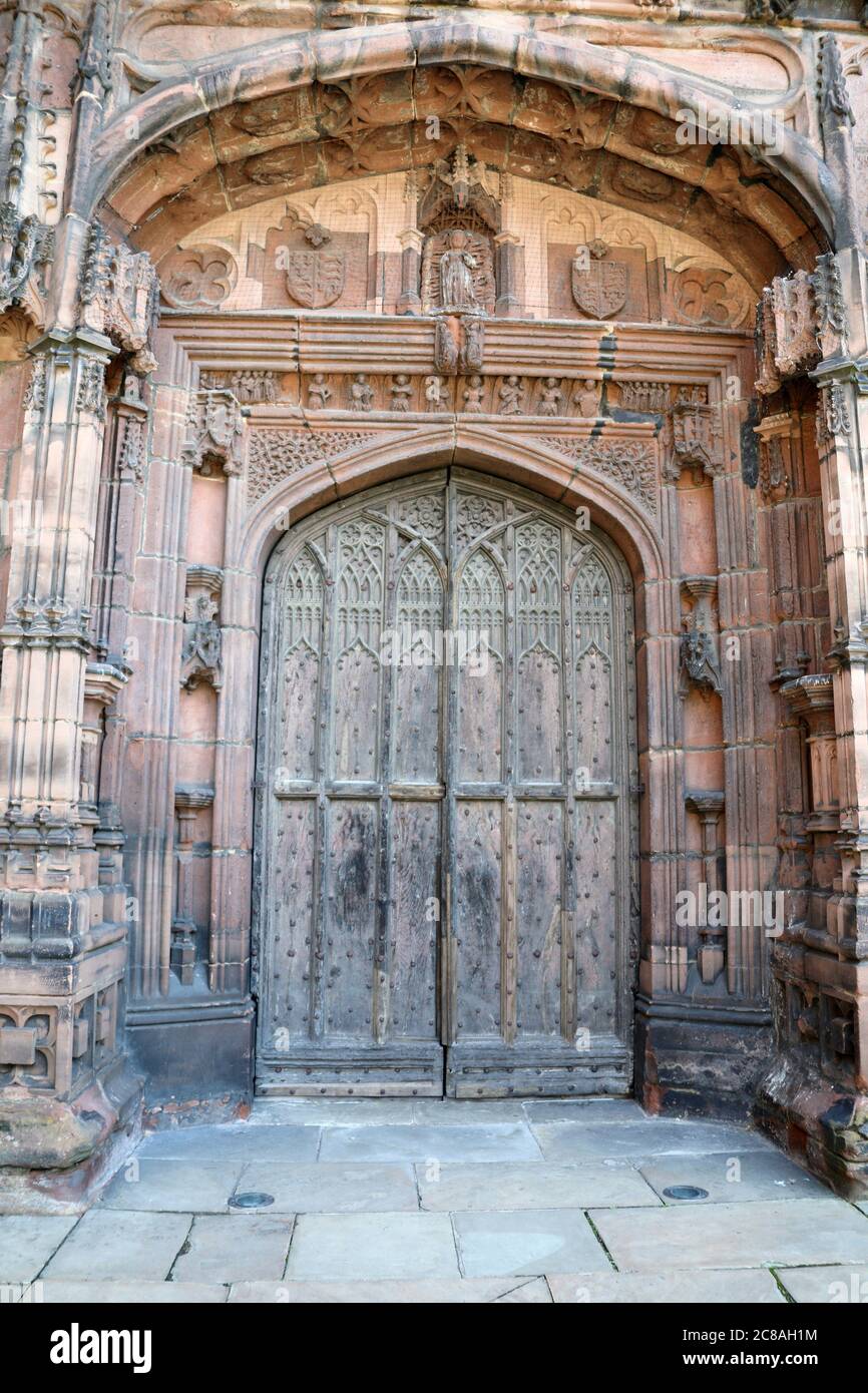 Chester cathedral door hi-res stock photography and images - Alamy
