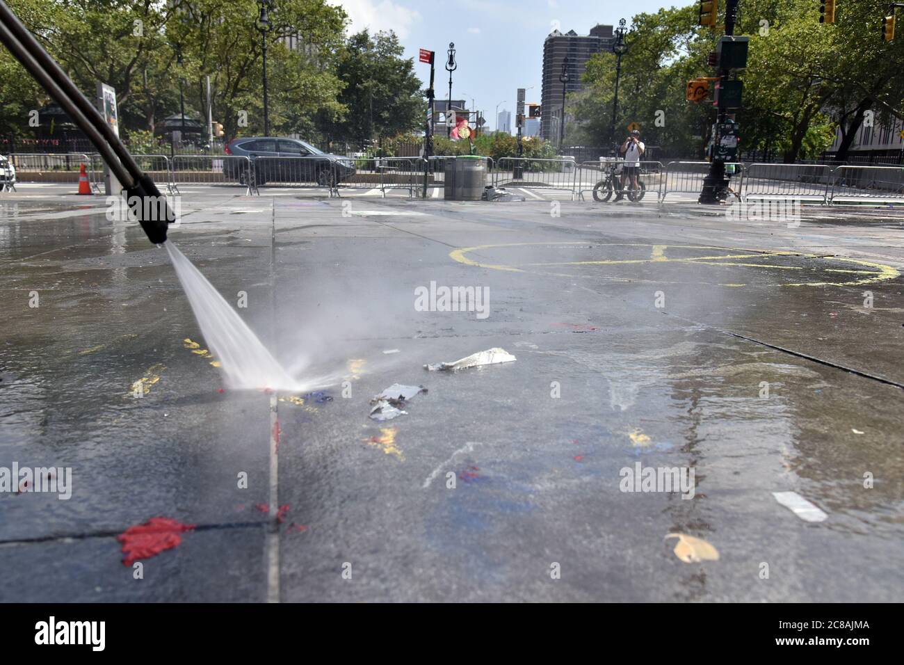 Pressure washer graffiti hi-res stock photography and images - Alamy