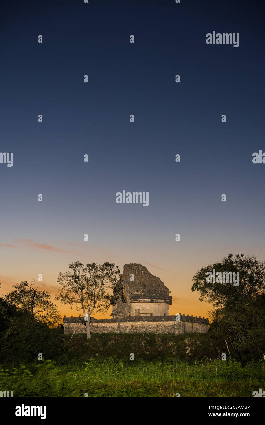Mayan observatory stars hi-res stock photography and images - Alamy