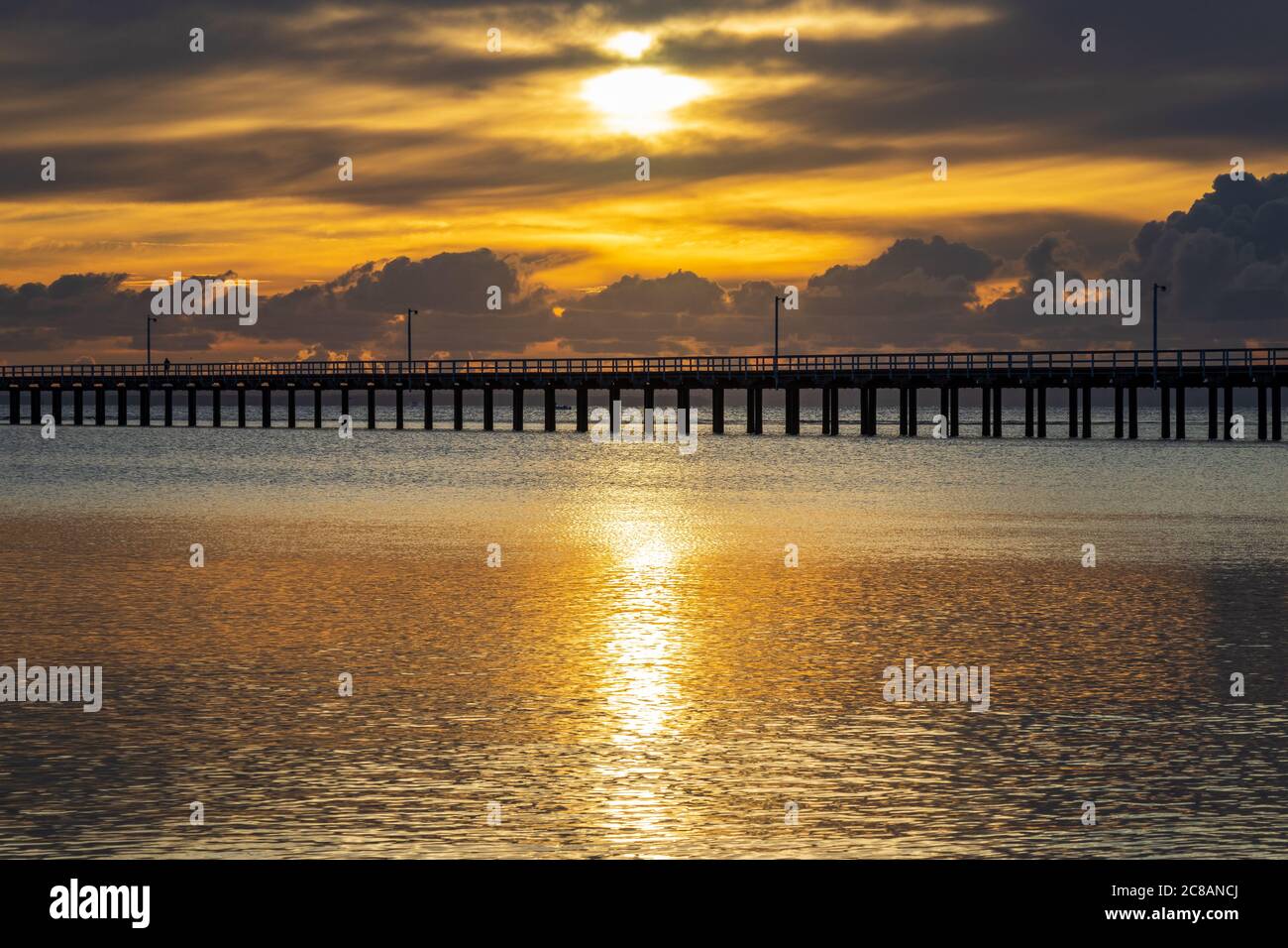 Sunrise over queensland landscape hi-res stock photography and images ...