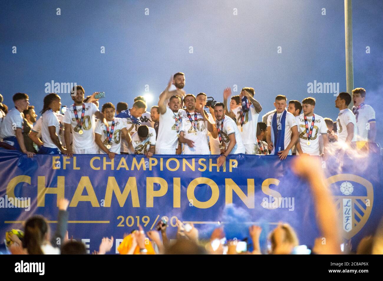 Leeds united fans celebrate outside elland road hi-res stock ...