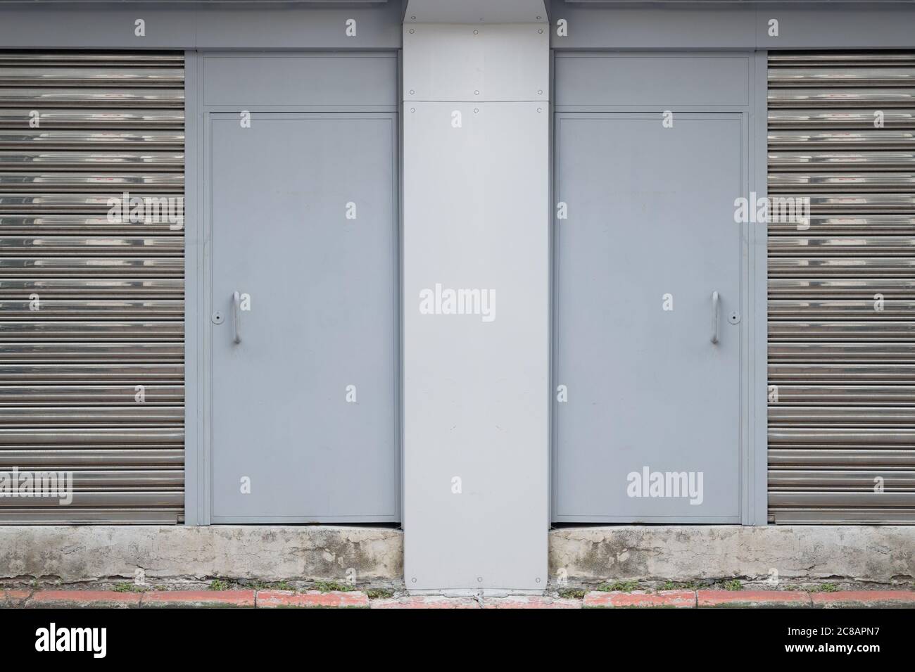 sidewalk by street wall & door Stock Photo - Alamy