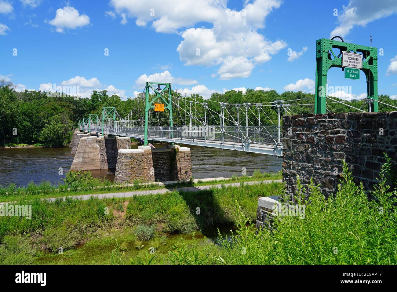Raven rock hi-res stock photography and images - Alamy