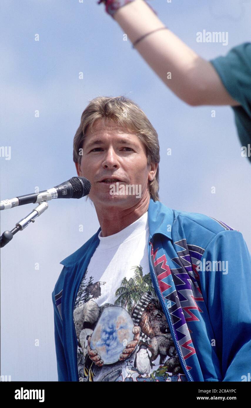 Singer John Denver performs at an Earth Day rally at the United States ...