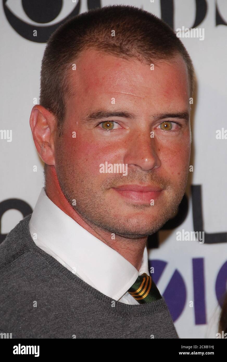 Scott Foley at the Crest + Scope People's Choice Nomination ...