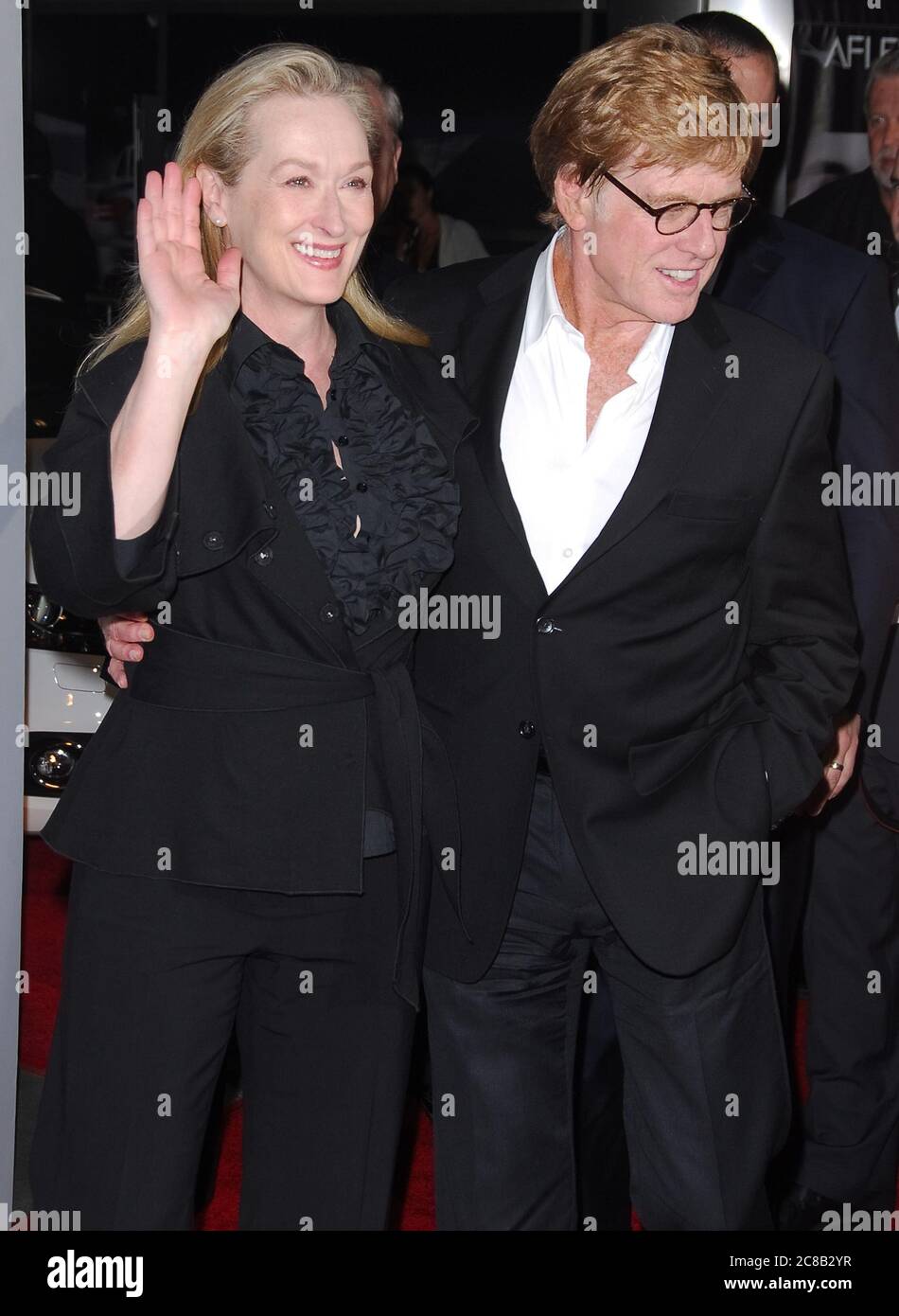 Meryl Streep and Robert Redford at the AFI FEST 2007 Opening Night Gala ...