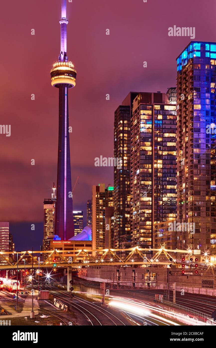 Toronto Summer Skyline High Resolution Stock Photography and Images - Alamy
