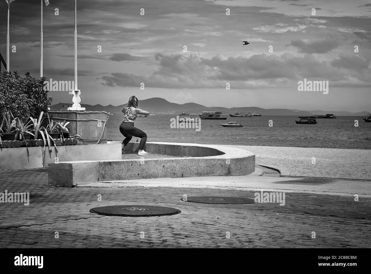 Covid 19 lockdown asia Black and White Stock Photos & Images - Alamy