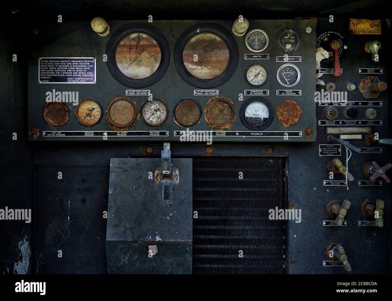 Ww2 american aircraft hi-res stock photography and images - Alamy