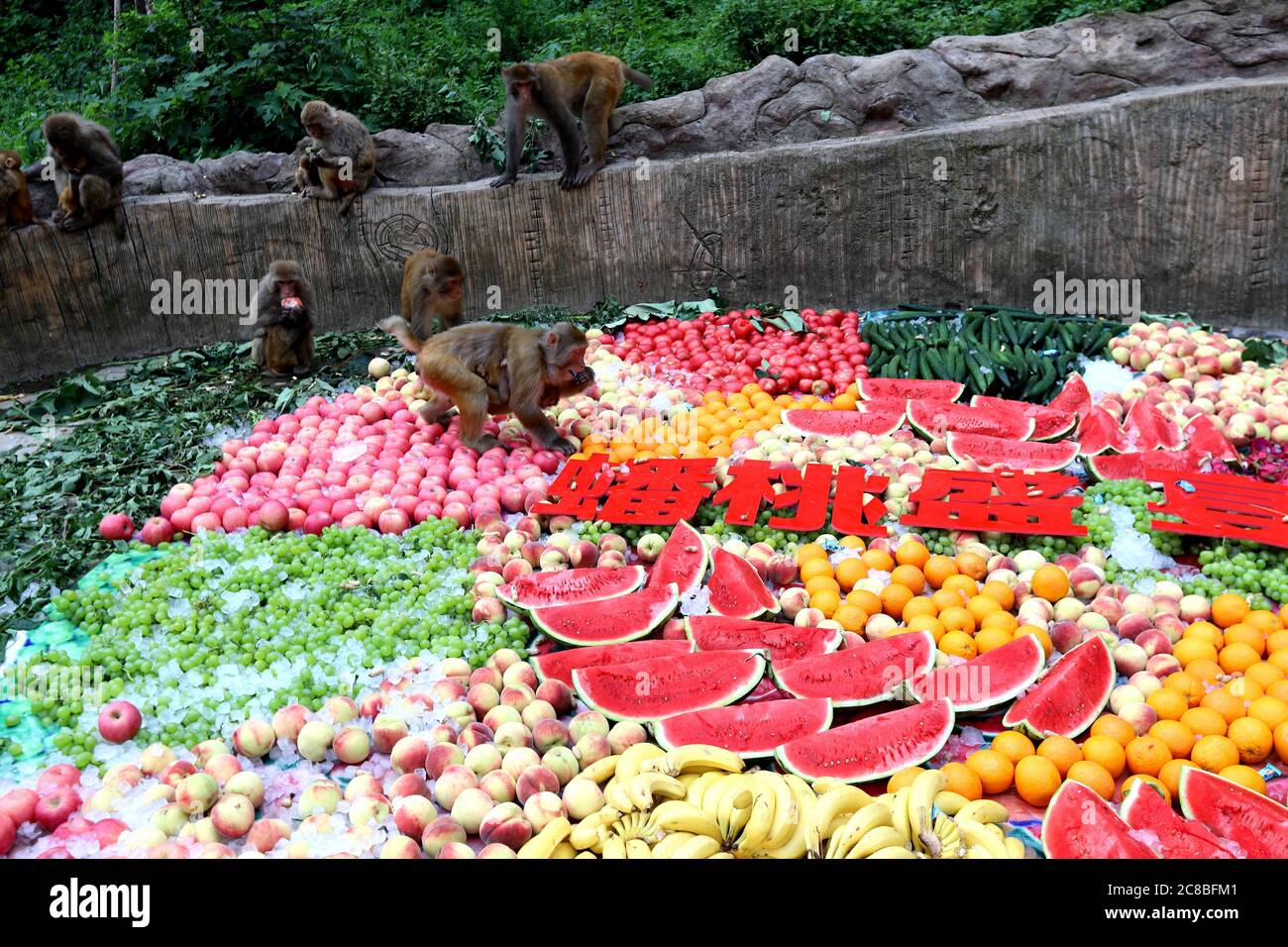 Peaches 18 jpg hi-res stock photography and images - Alamy