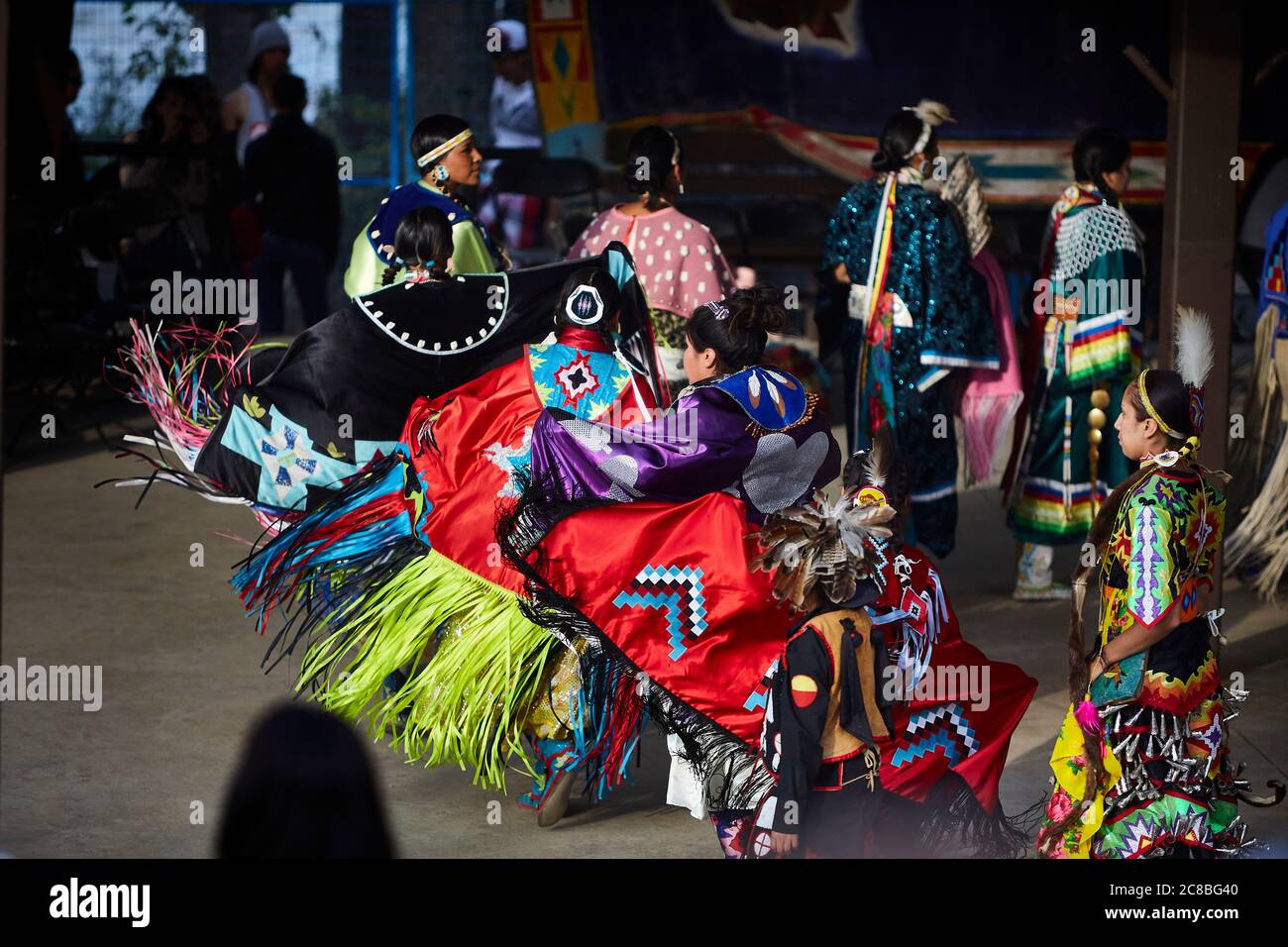 North American Aboriginals dancing traditional drum dance Stock Photo ...