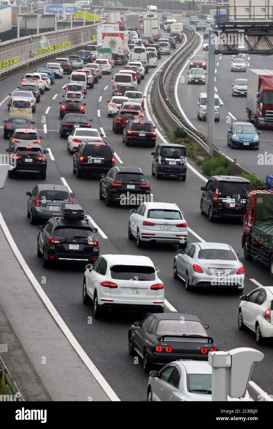 Tokyo traffic jam hi-res stock photography and images - Alamy