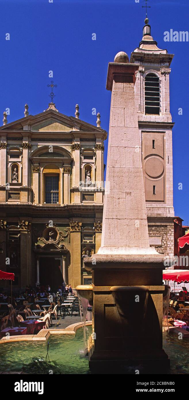 Old quarters of Nice on the French Riviera Stock Photo - Alamy