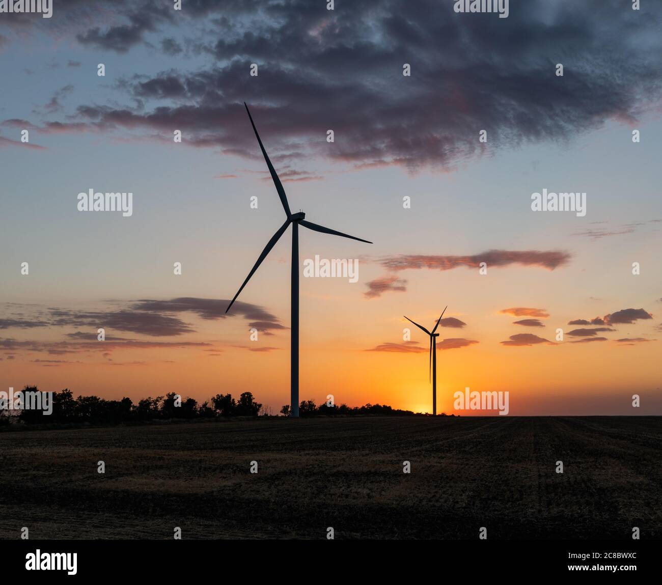 Wind sunset energy hi-res stock photography and images - Alamy