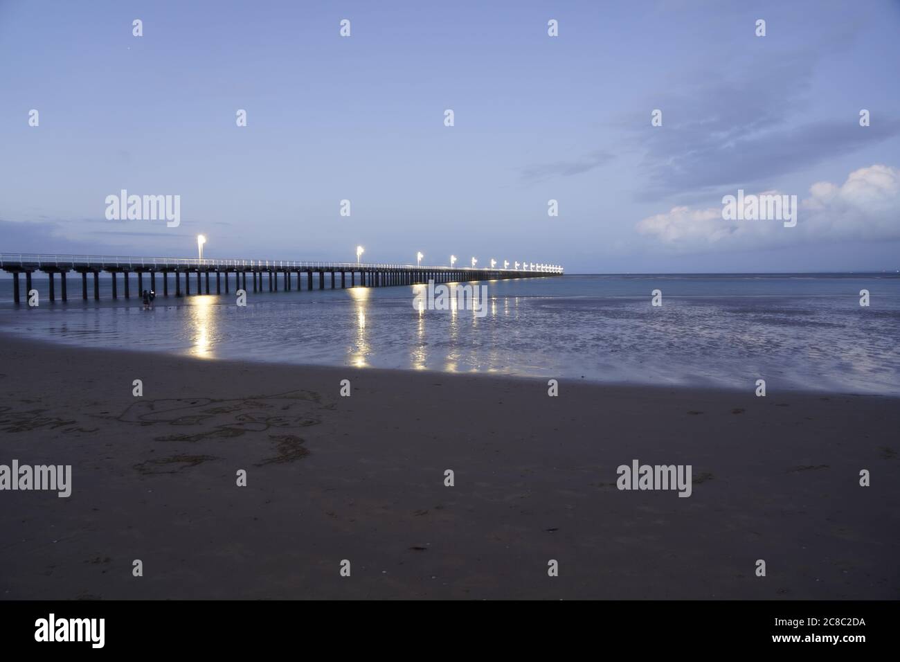 Urangan Pier at night, Hervey Bay, Queensland, Australia Stock Photo ...