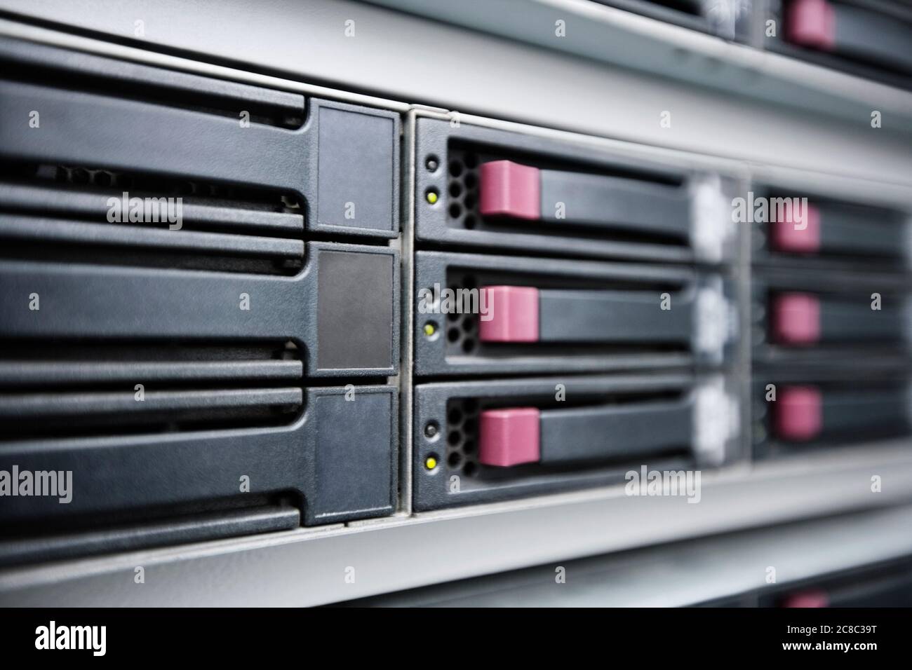 Server hard drives data center hi-res stock photography and images - Alamy