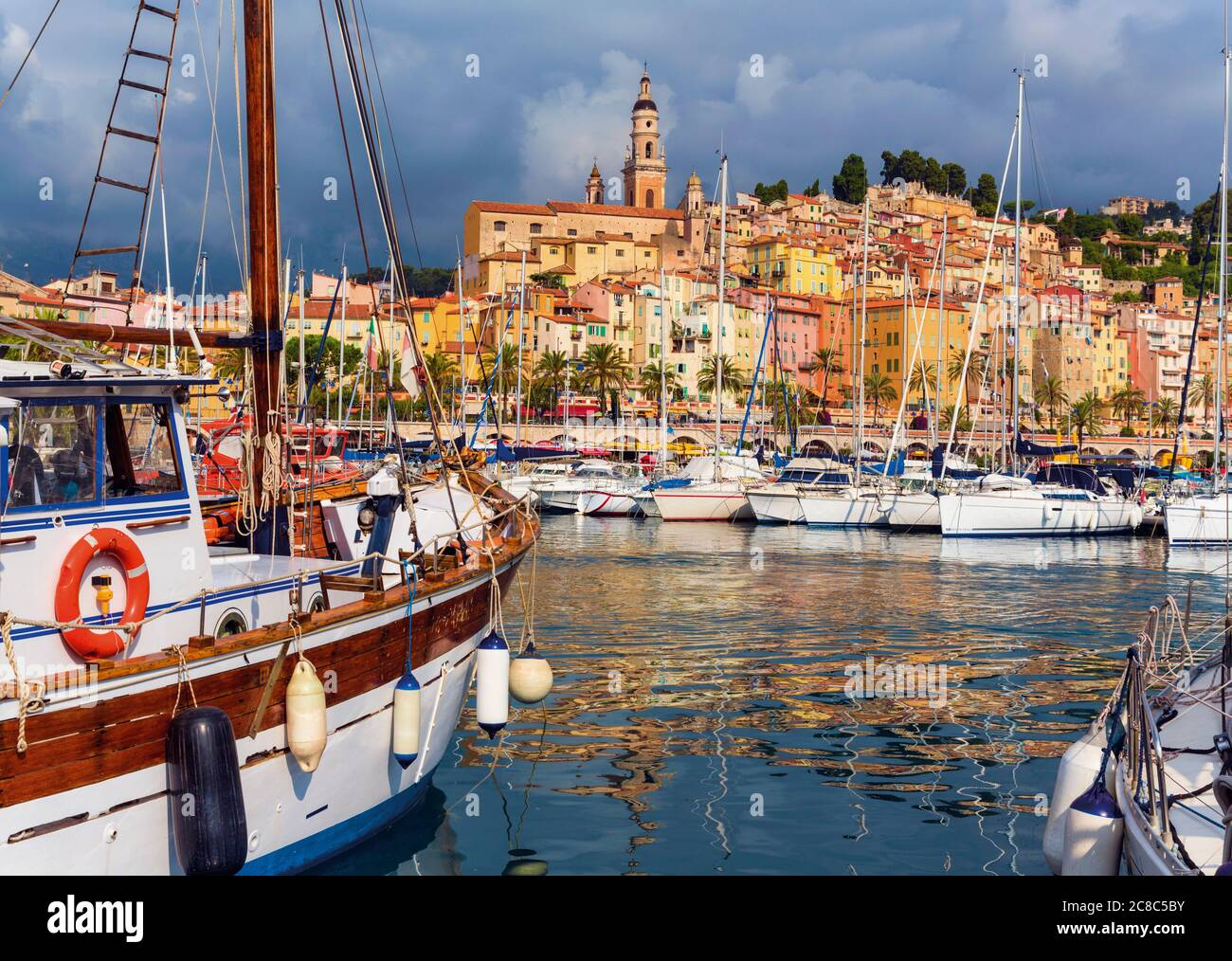 Menton, Cote d'Azur, French Riviera, France. View over harbour to the ...