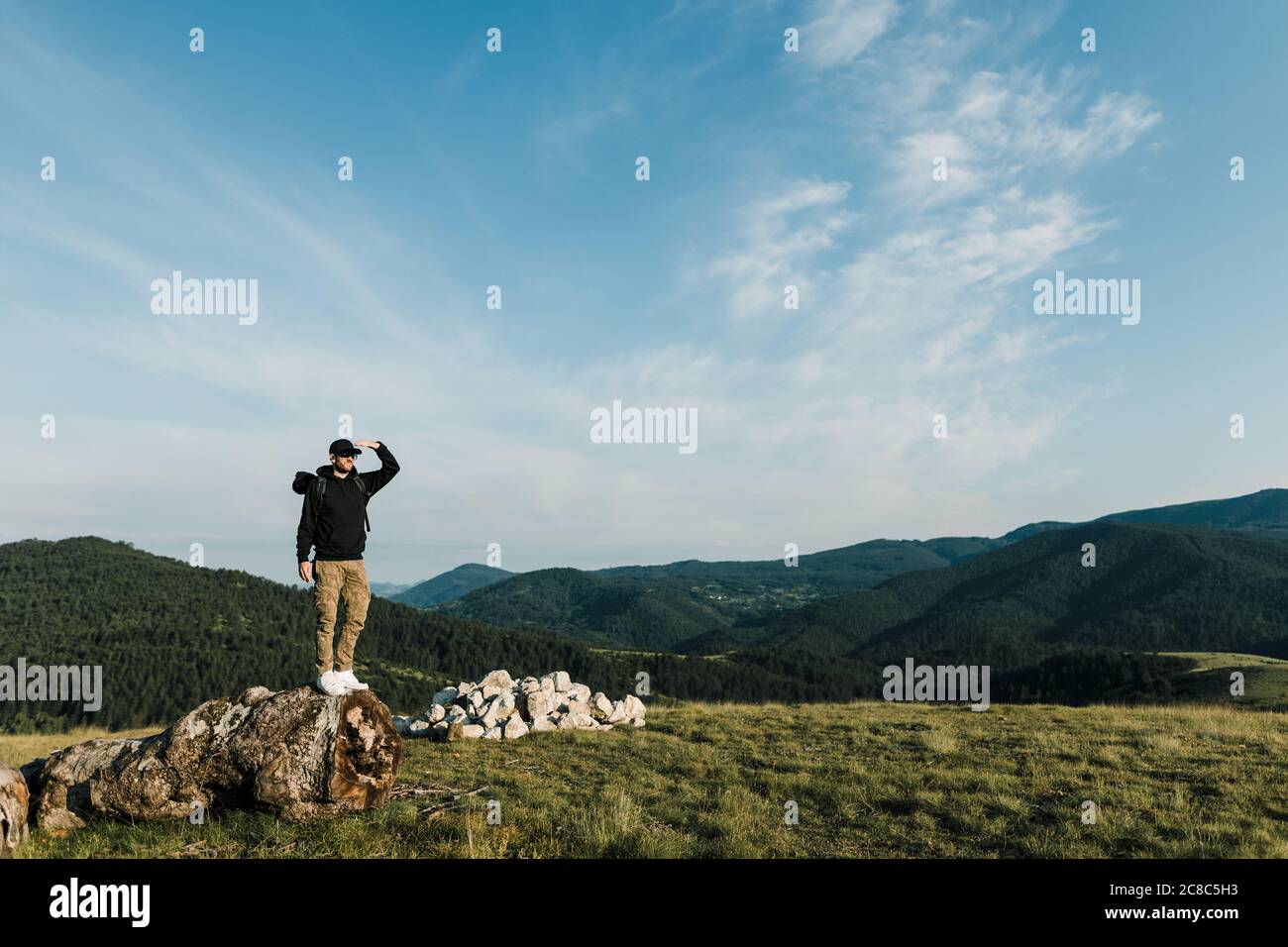 Exploring the outdoors hi-res stock photography and images - Alamy