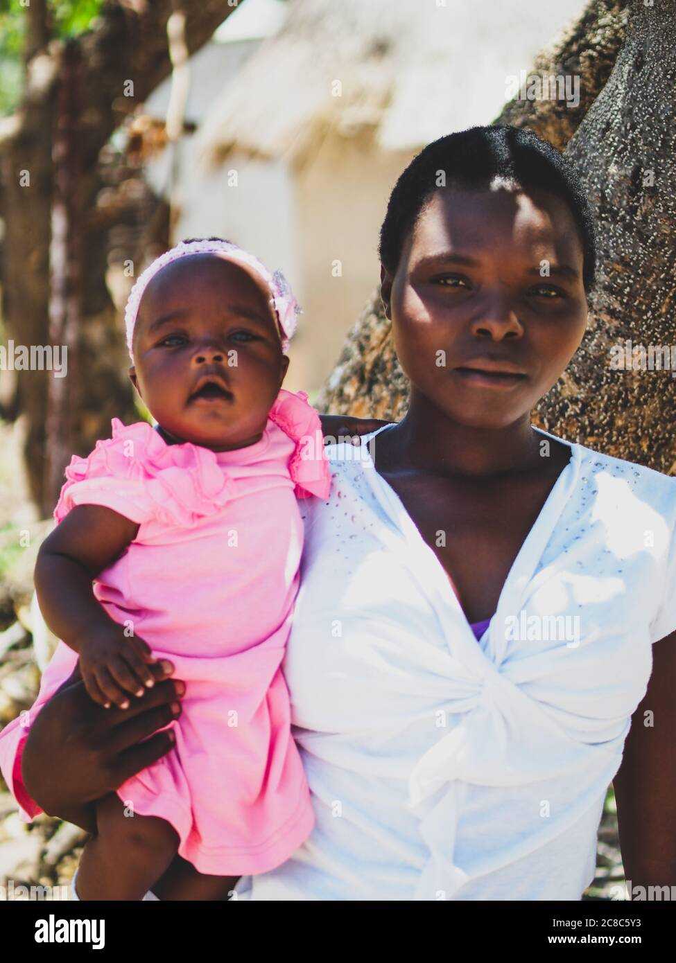 African lady with her baby portrait Stock Photo - Alamy