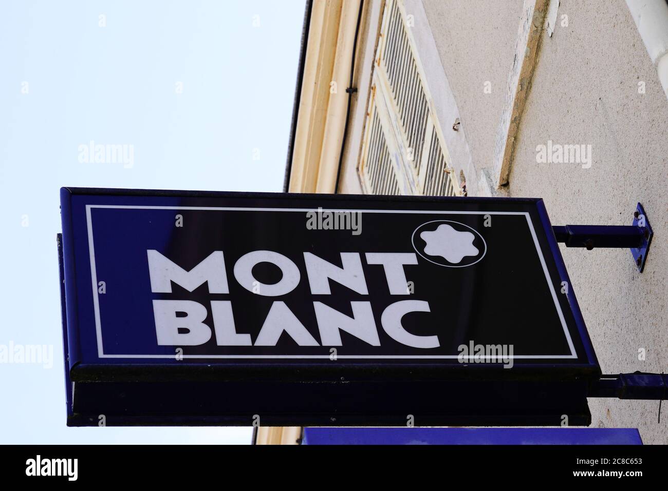 Bordeaux , Aquitaine / France - 07 17 2020 : Montblanc logo and sign ...