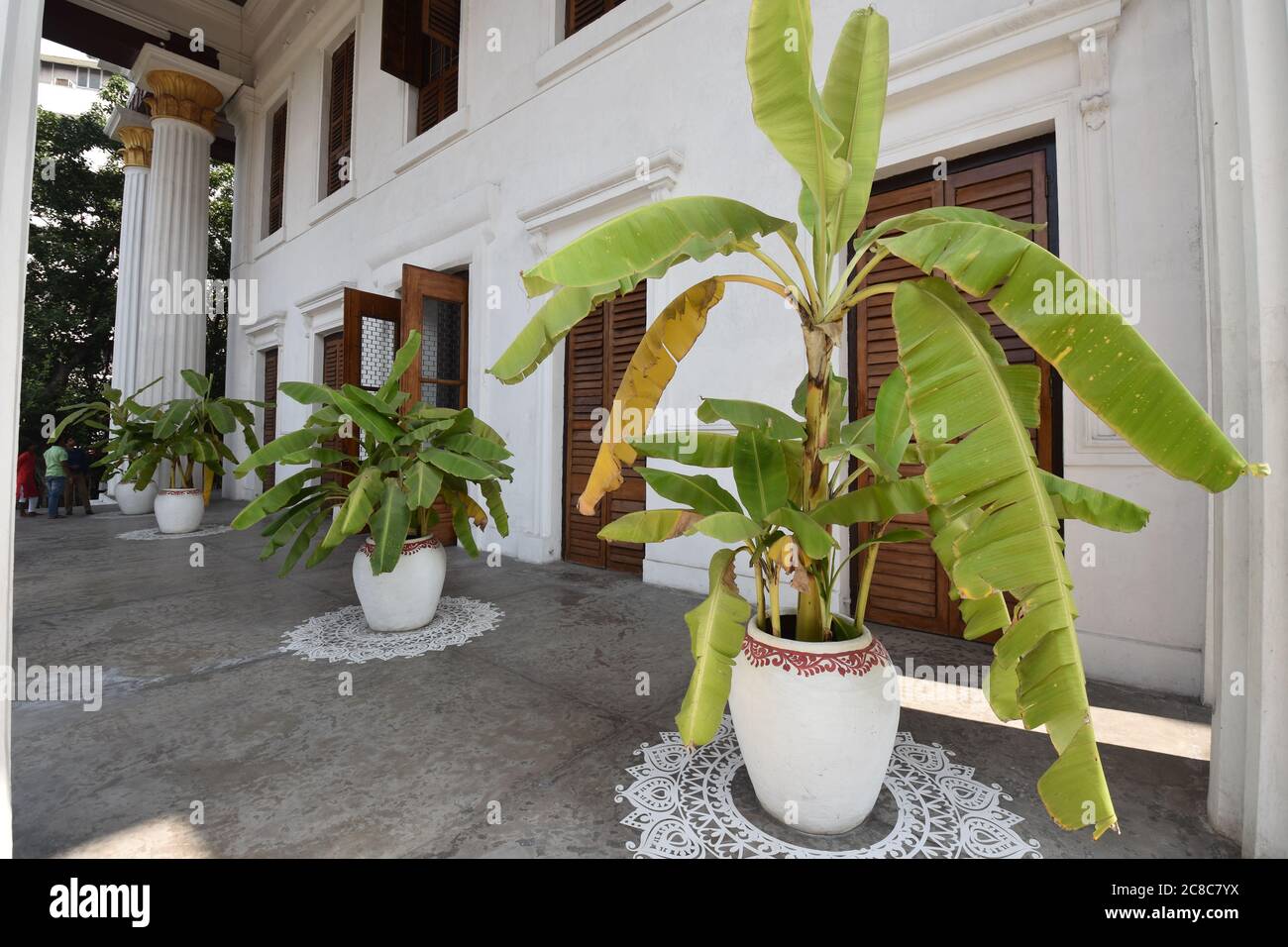 Strand road, kolkata hi-res stock photography and images - Alamy