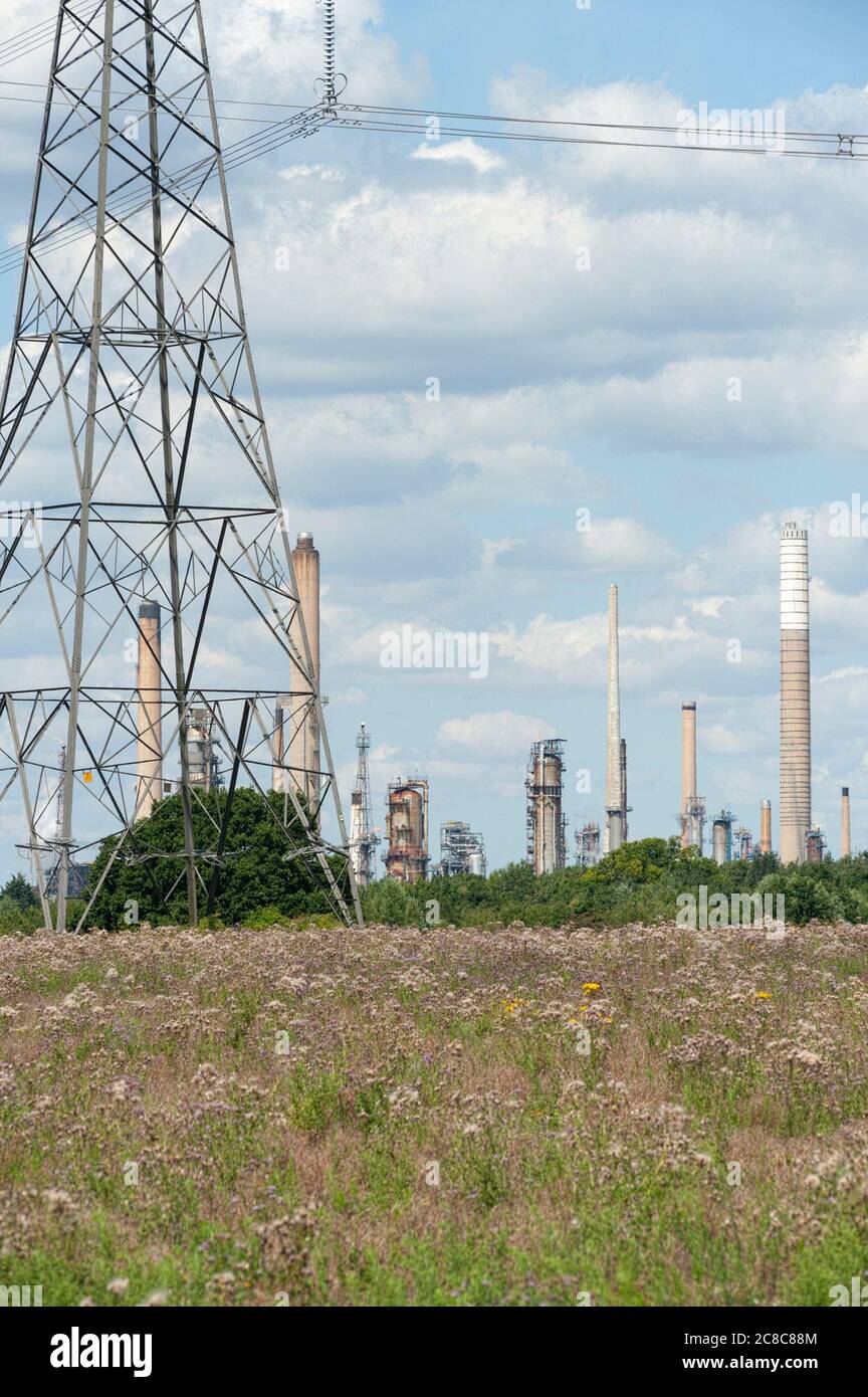Mobil tower hi-res stock photography and images - Alamy