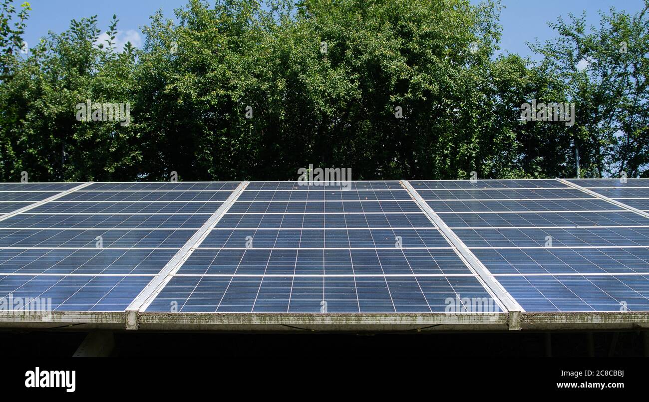 Solar photovoltaic technology hi-res stock photography and images - Alamy