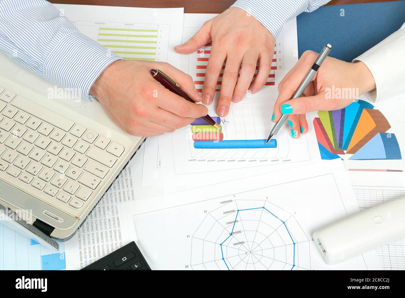 Check statistics hi-res stock photography and images - Alamy