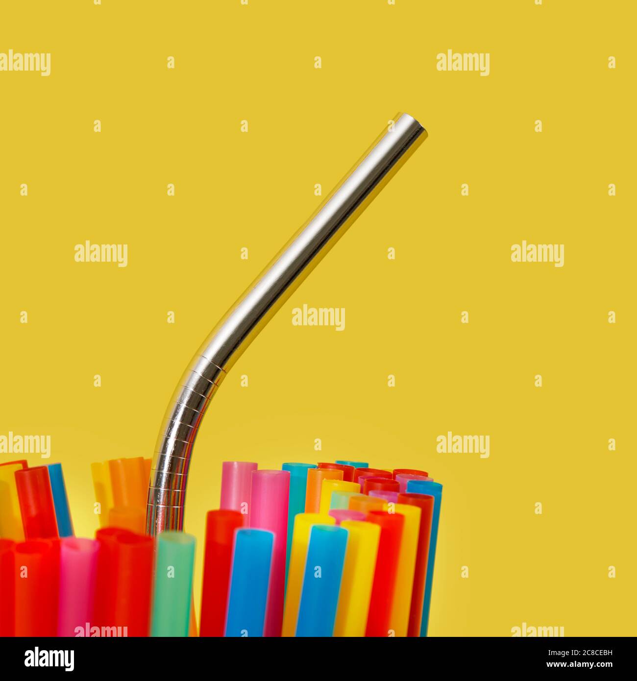 Vase with straws hi-res stock photography and images - Alamy